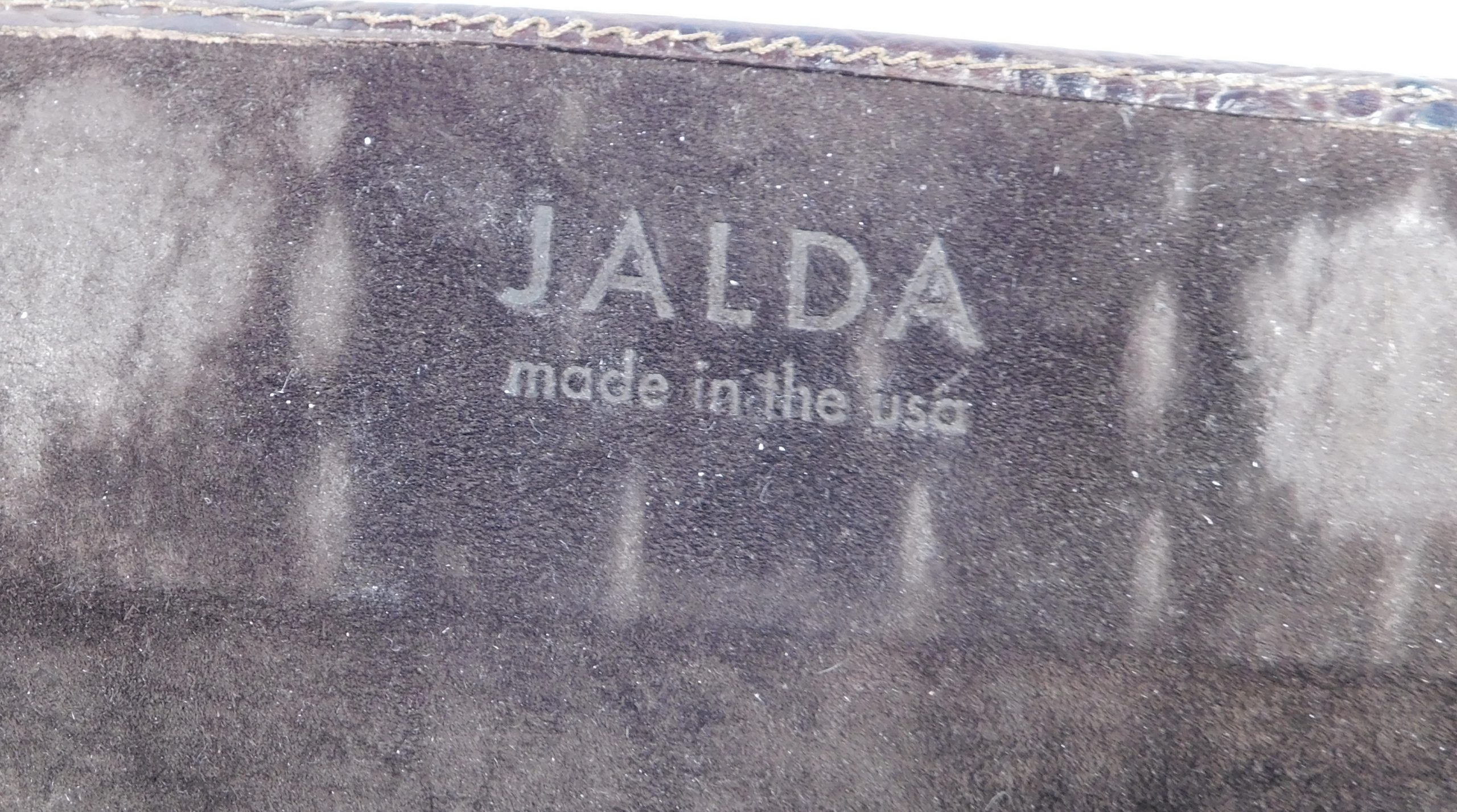 JALDA Brown Magnetic Close Crocodile Embossed Leather Clutch Handbag